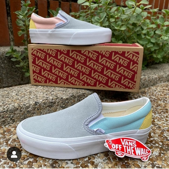 Vans | Shoes | Vans Womens Colorful Slipon Sneakers Like New Condition ...